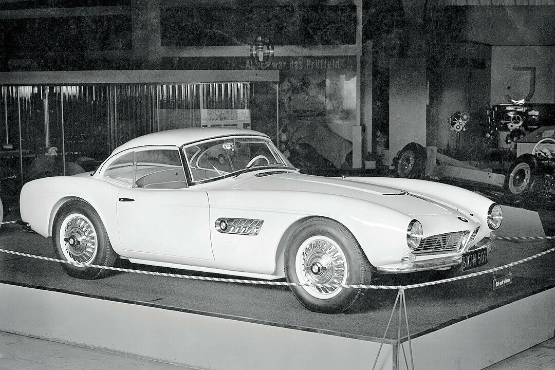 BMW 507 mit Hardtop auf BMW Stand, IAA 1955 : Ein früher Hauch von ...