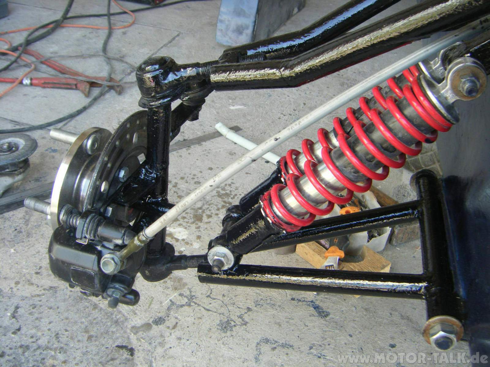 vorderachse fertigstellen : elektro auto mit solarpanelen bauen