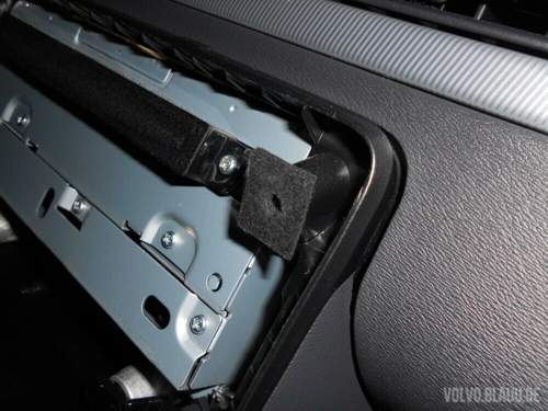 Knister, knaster... - Seite 2 - Mein V60 aus 2012 knarzt gar nicht....