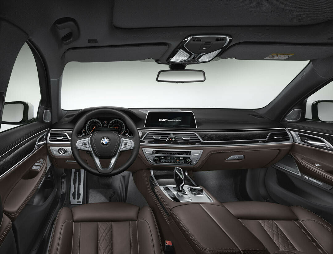 BMW 7er (G11) - Cockpit : Bämm, Bämm, BMW - das ist der neue 7er : BMW News : #207962179