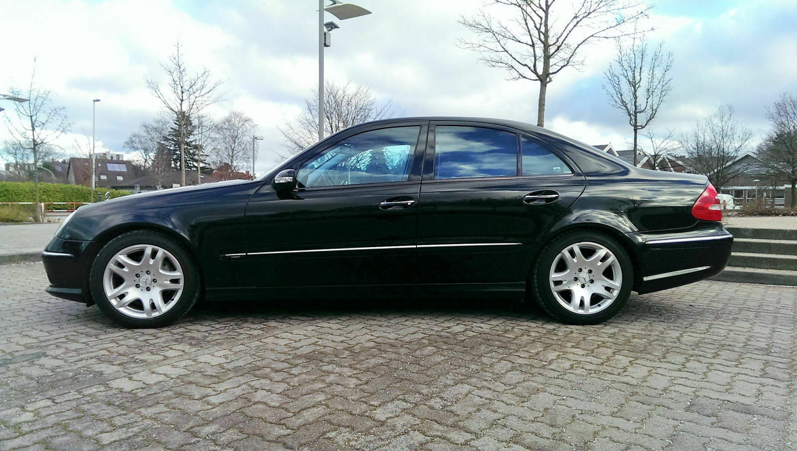 Bild #208319991 : Mercedes W211 320CDI Avantgarde, AMG, Designo ...
