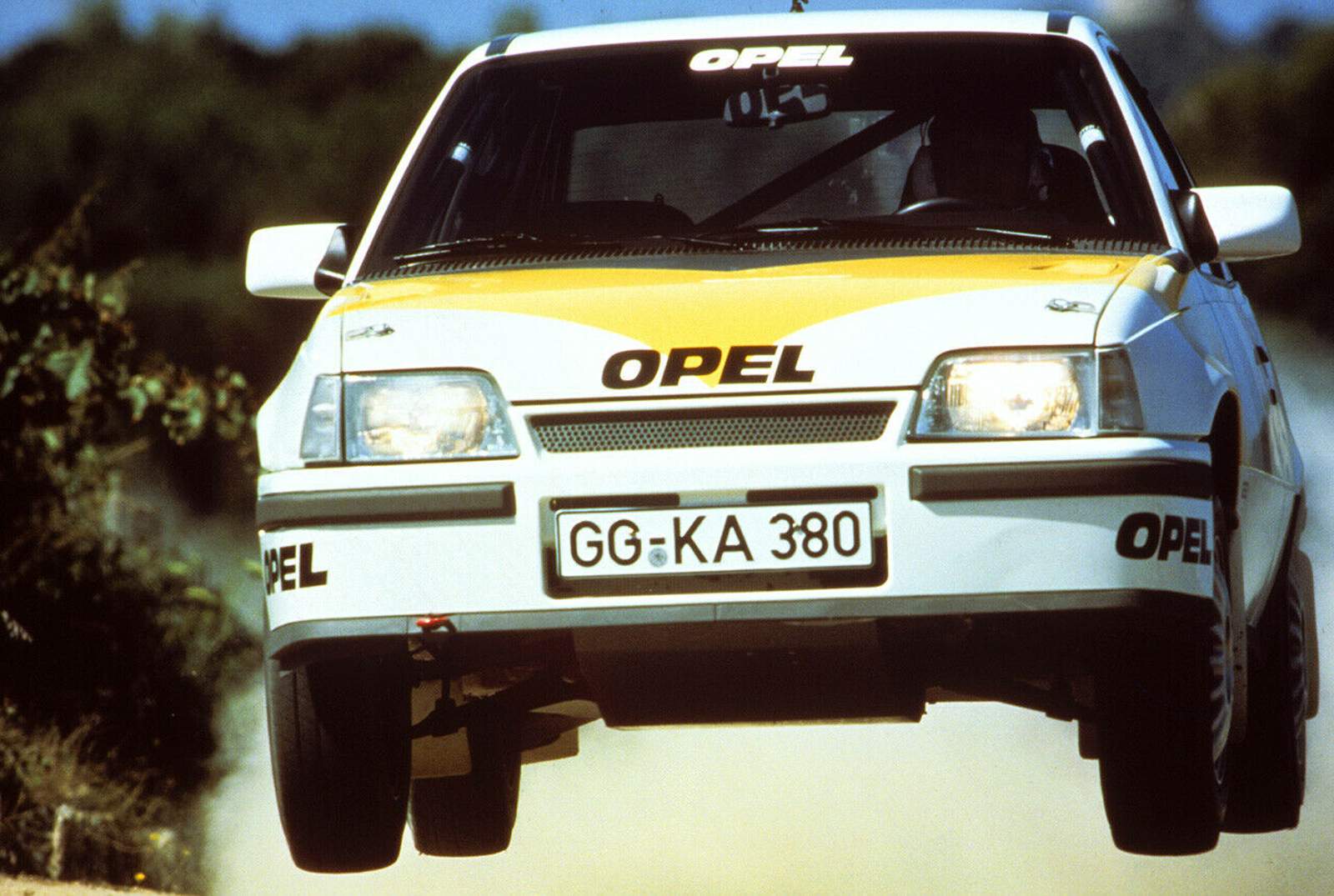 Opel Kadett GSI Rallye : So eroberte „Sechzehnvau“ die Straßen ...