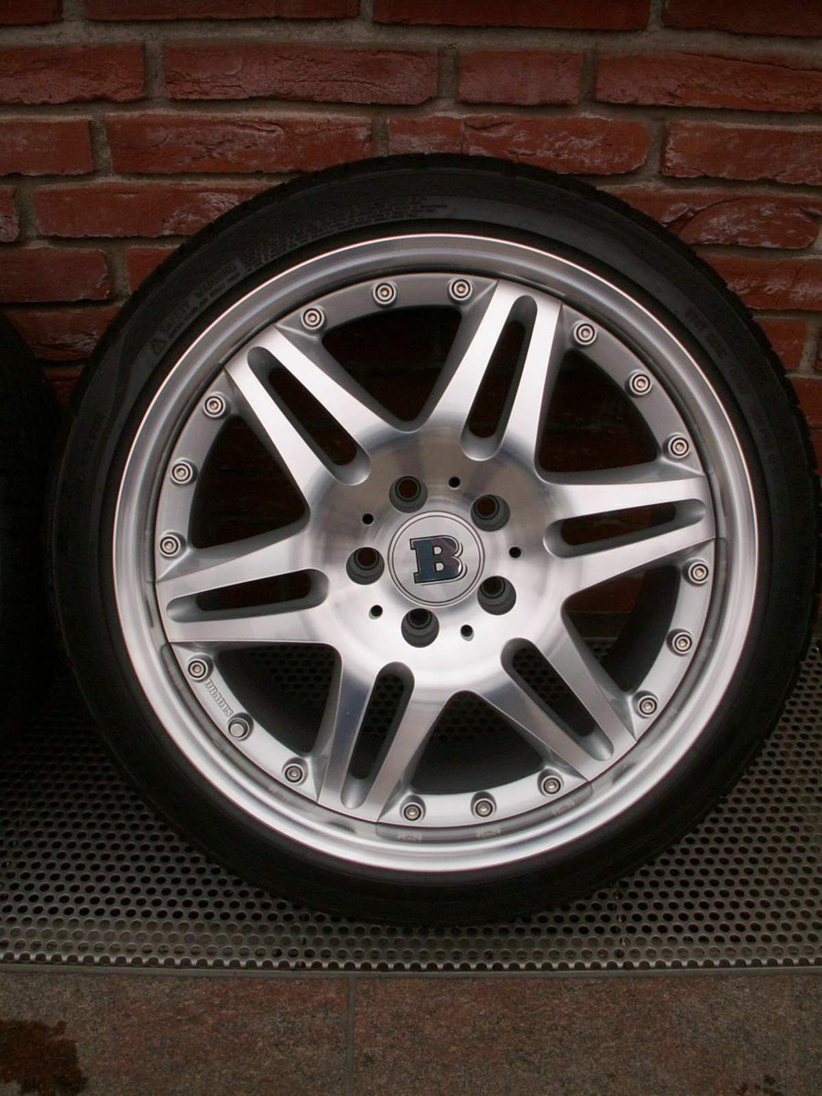 Pict0071 : Brabus Monoblock VI / 6 für Mercedes W209 einschl. CLK 55 ...