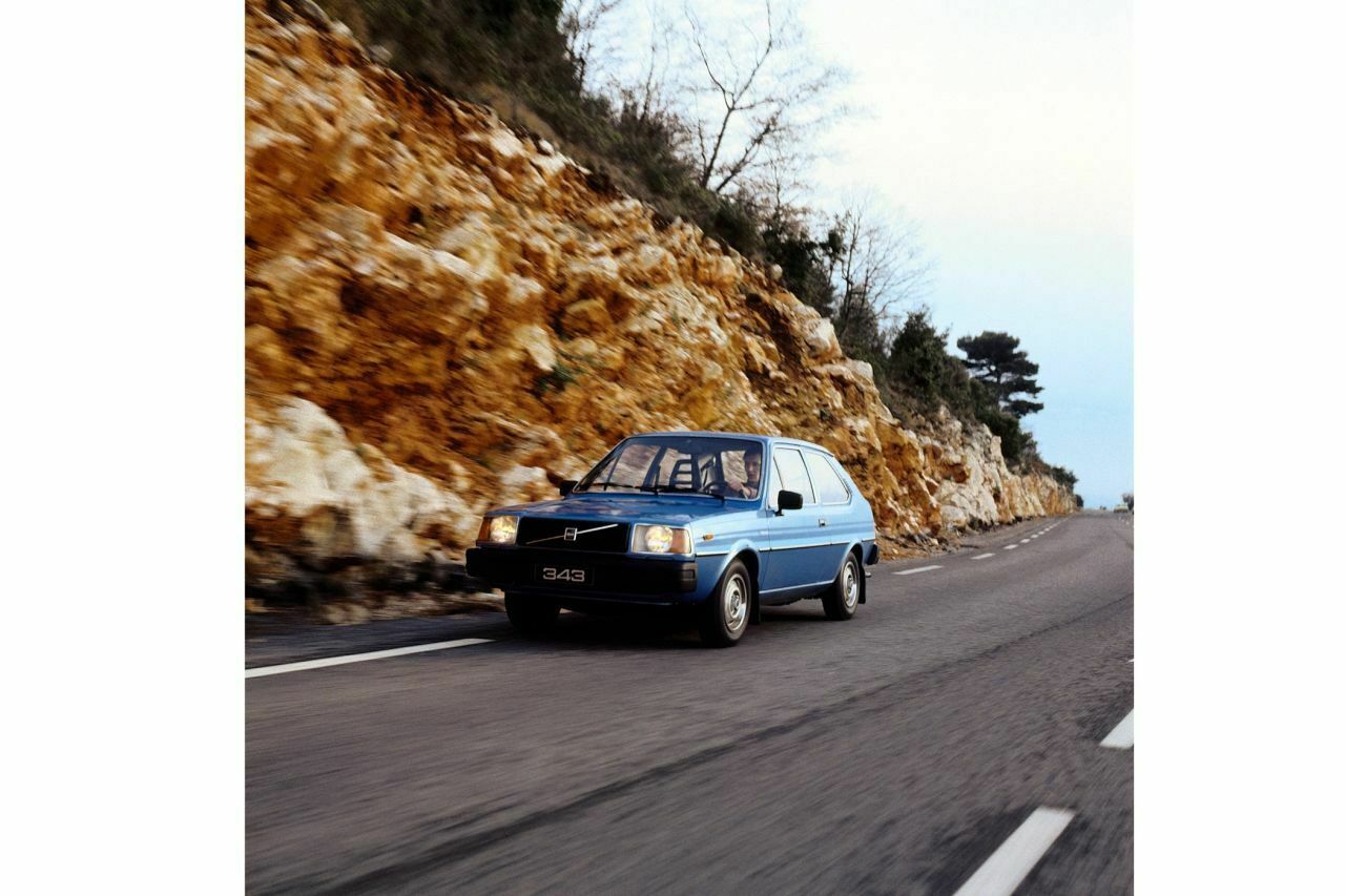 Volvo 343 Sondermodell Blue Special von 1980 : Vom lahmen Dutchman zum ...