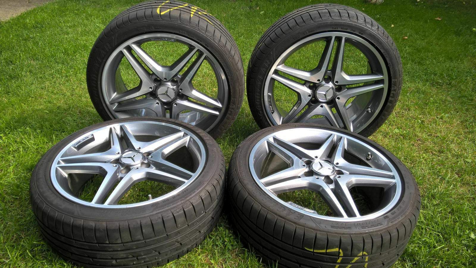 Original 18 Zoll AMG Räder für A, B und CLA Klasse : Biete