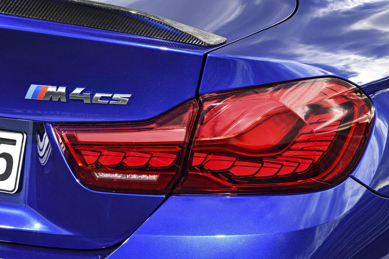 Rückleuchten mit OLED-Technik am M4 CS : Ein M4 mit Dreiviertel-Gas ...