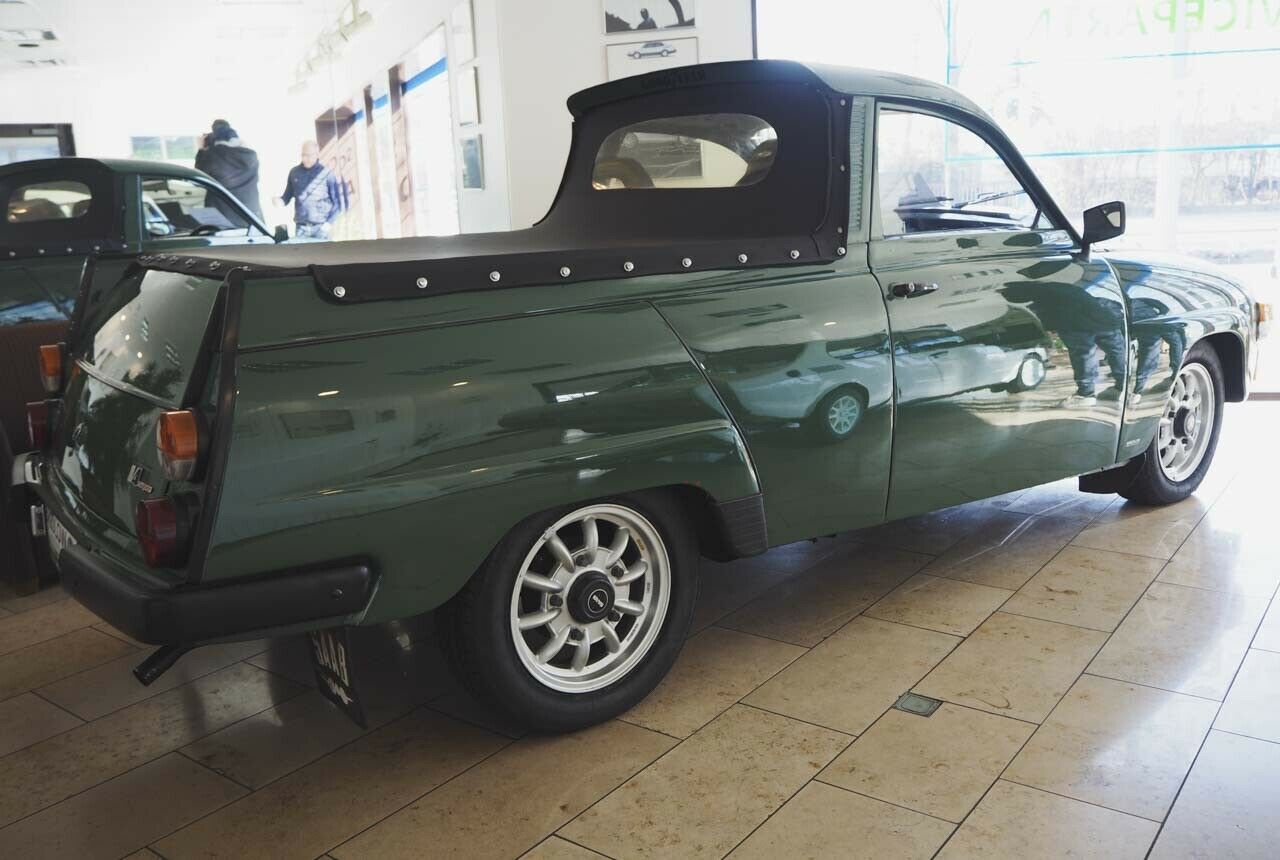 Dieser Saab 95 war Ralph Bredlows erstes Auto. Schon als Zweitürer ist ...