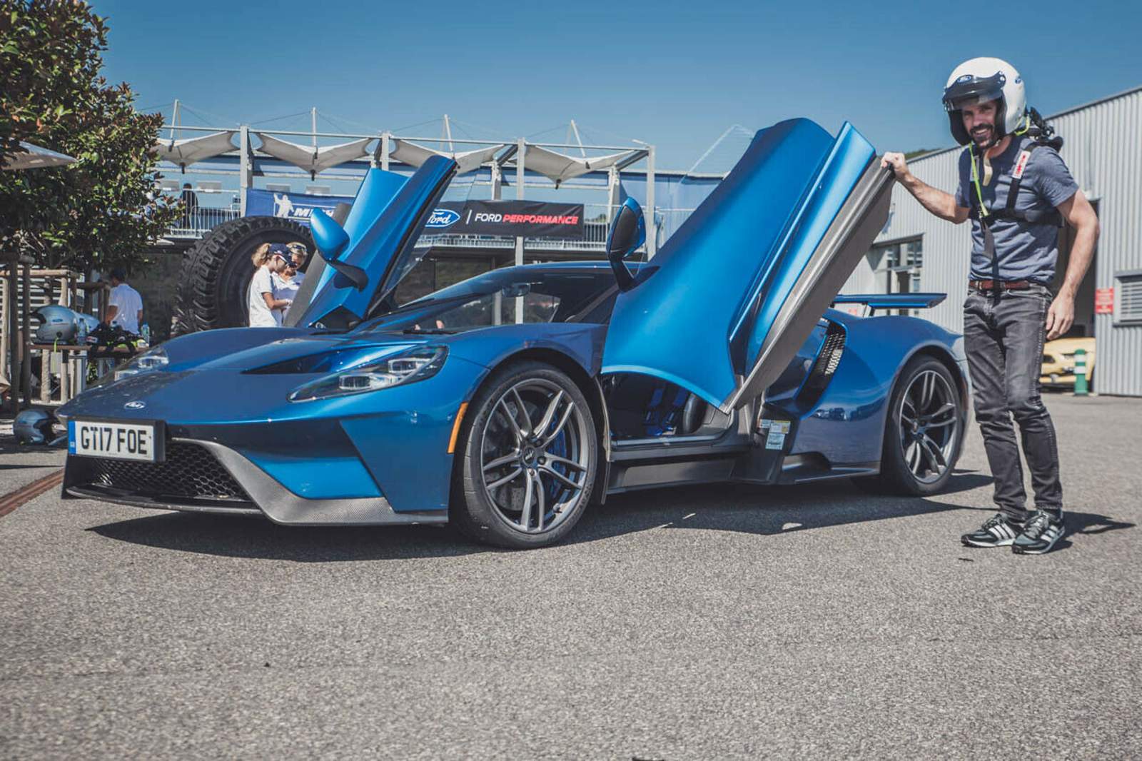 Der Ford GT besteht zu großen Teilen aus Carbon: Karosserie und ...