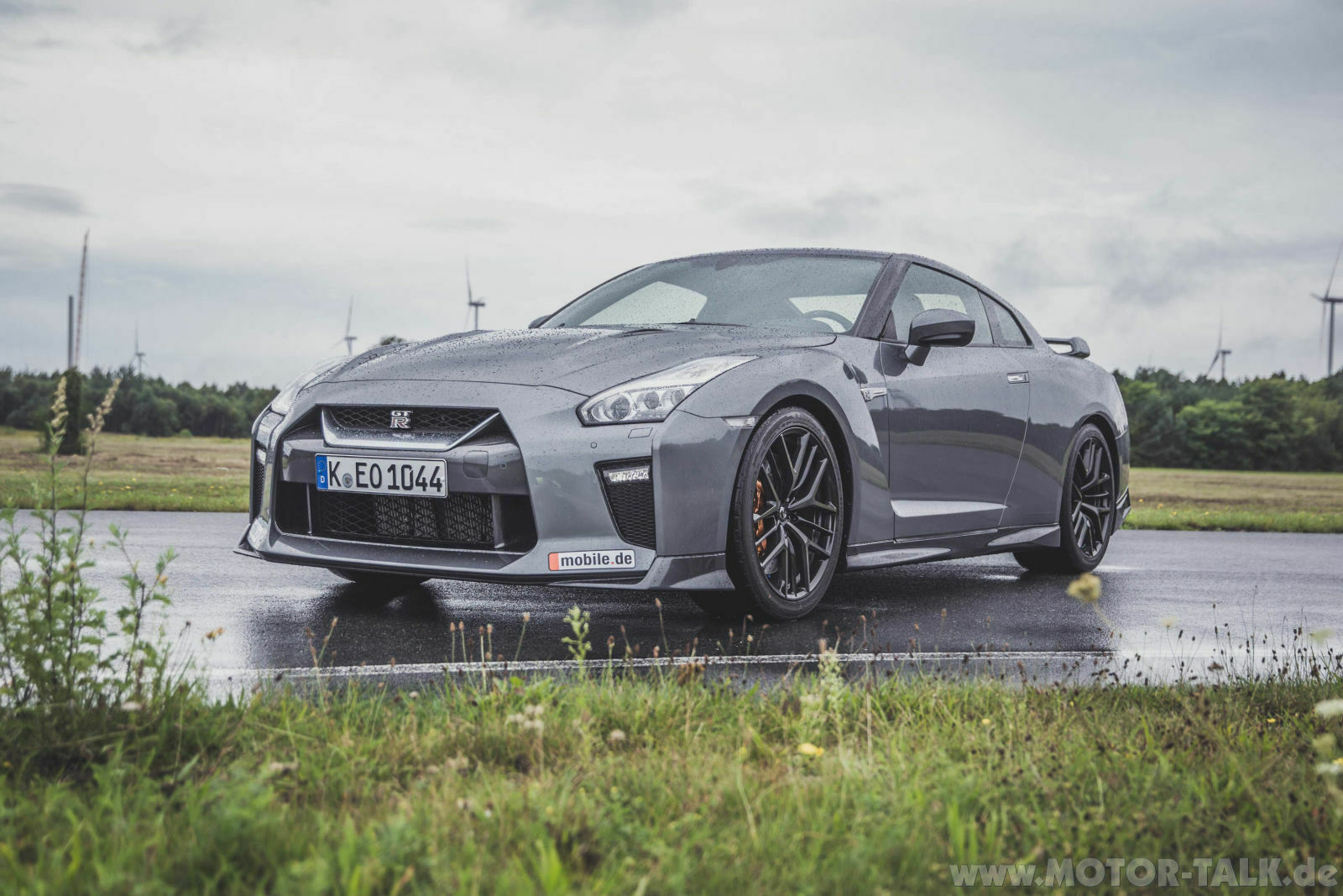 Nissan-gt-r-30 : Nissan GT-R R35 3.8 V6 Test : Testberichte : #208939635