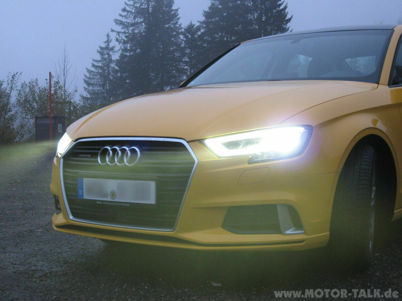 Bild #209022657 : Eine Wand aus Licht: Matrix-LED (Video) : Audi A3 ...