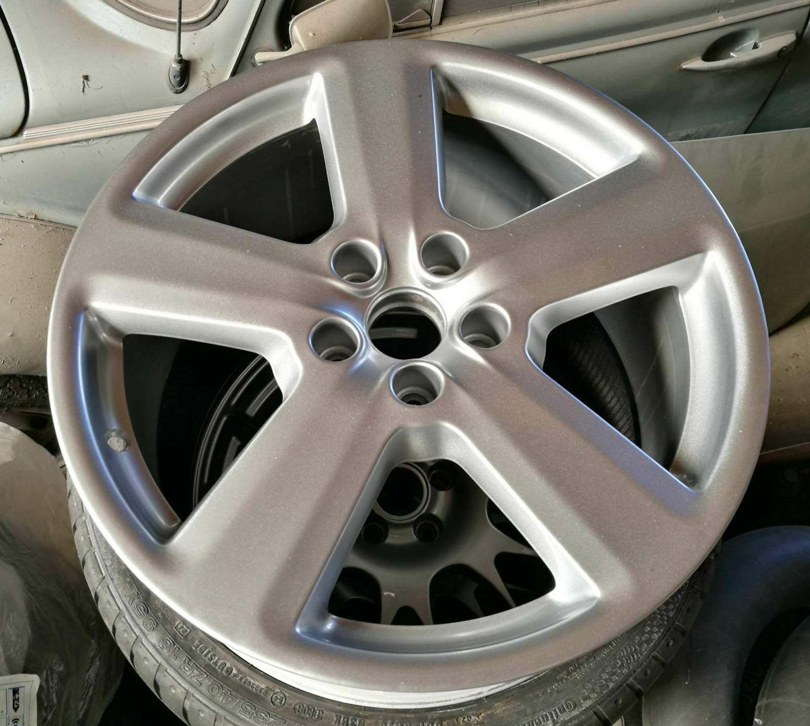 4 Stück Audi / quattro GmbH Alufelge 8Jx18 Zoll 5x112 ET43 8E0601025AK ...