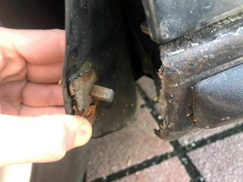 Golf 5 Schweller durchgerostet Rost-Rost-Rost - Seit...