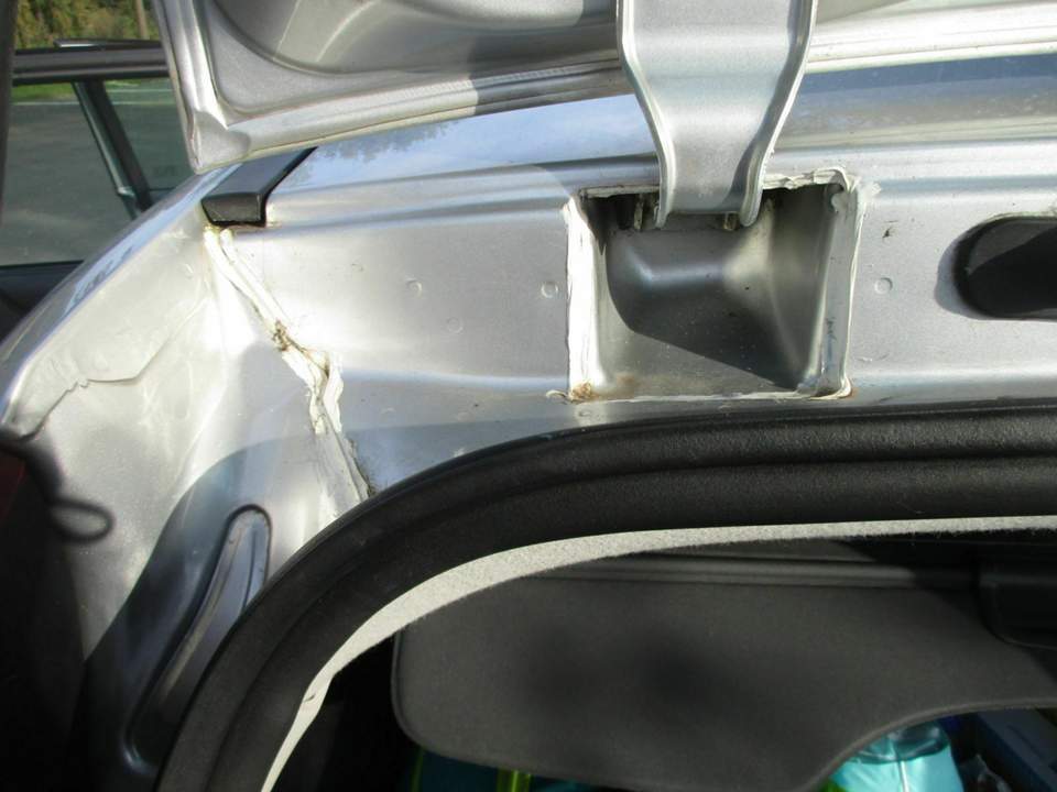 Ford Focus Mk2 Wasser Im Kofferraum