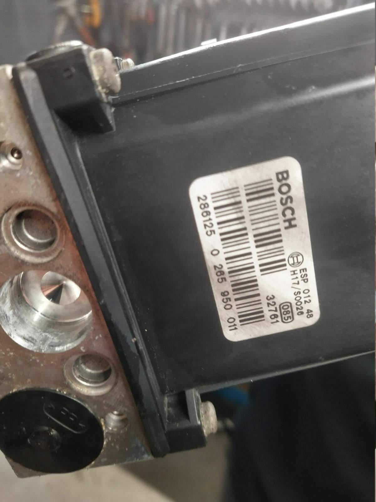 AUDI A4 / B6 ABS-Block Steuergerät Hydraulikblock 8E0614517 BOSCH ...