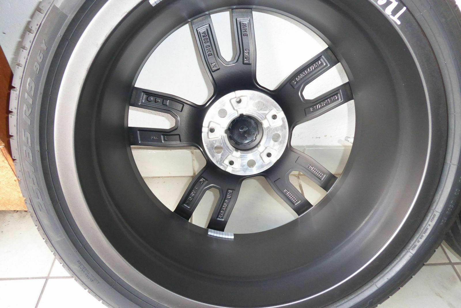 BMW-G20-792M innen : Original BMW Sommerkompletträder Doppelspeiche 792 ...