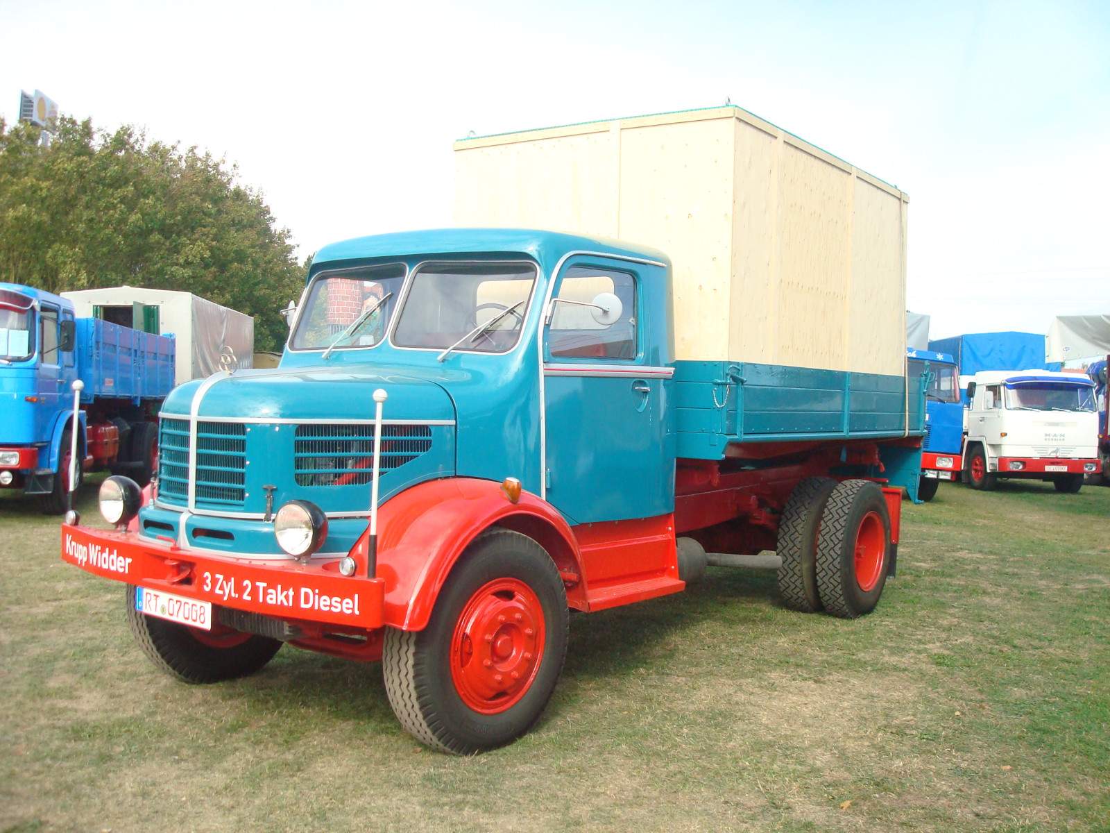Krupp-widder-pritsche-kurz : Der Schrottplatz - Spiegelsymmetrisch des ...