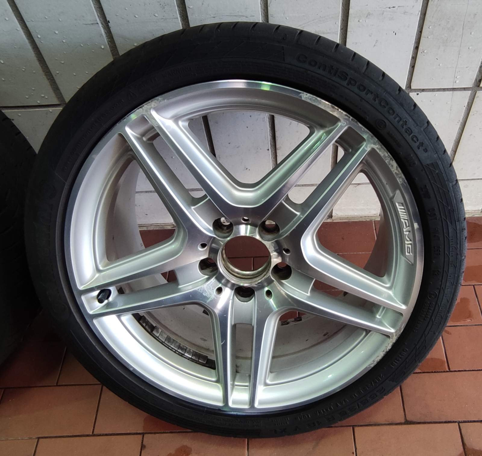 AMG Felgen Reifen Mercedes Benz 18 Zoll A2044014202 A2044014102 : Biete