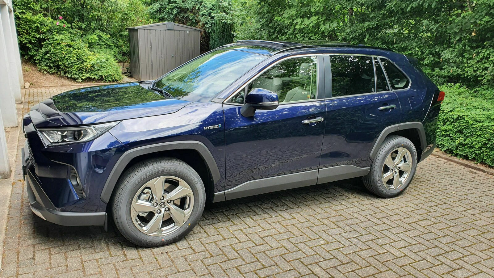 Außenansicht, erster Tag : Toyota RAV4 5 (XA5) 2.5 Hybrid AWD Test ...