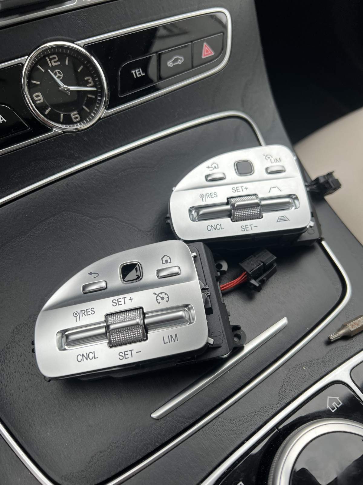 1daac13b-79c3-4d0e-94b4-b281b16ec660 : W213 / S213 / C238 / A238 ...