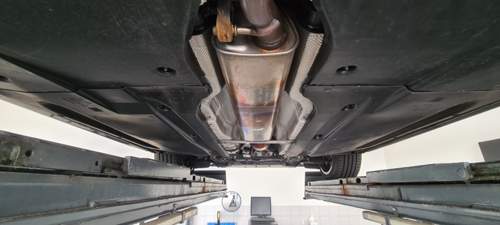 Versiegelung, Rostschutz und Konservierung für den Unterboden - Sta...