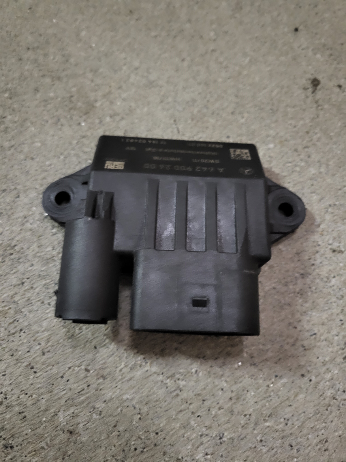 Glühzeitendstufe OM642 6429002600 : Biete