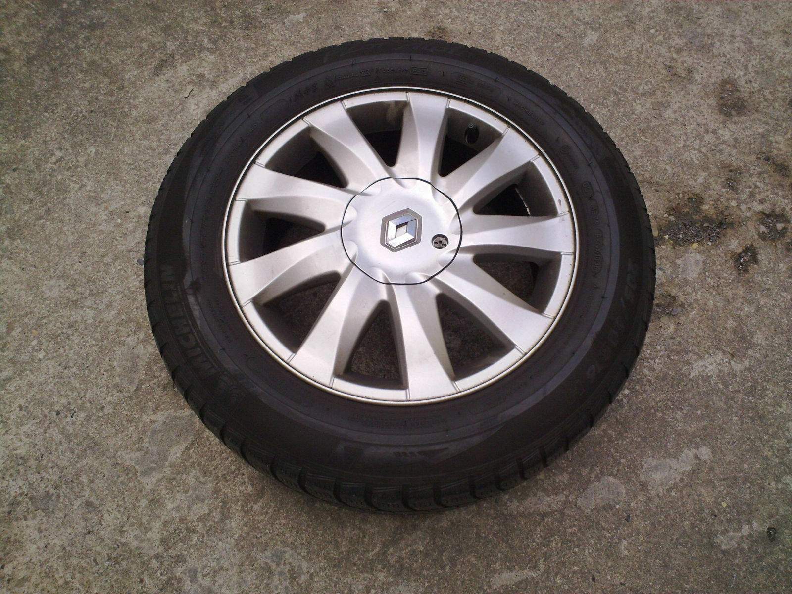 16" Kubera orig. Renault LM-Felgen mit Michelinbereifung : Biete