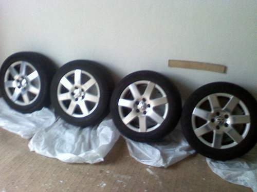 4x 205 55 R16 Sommerreifen mit VW Alufelgen : Biete Reifen & Felgen