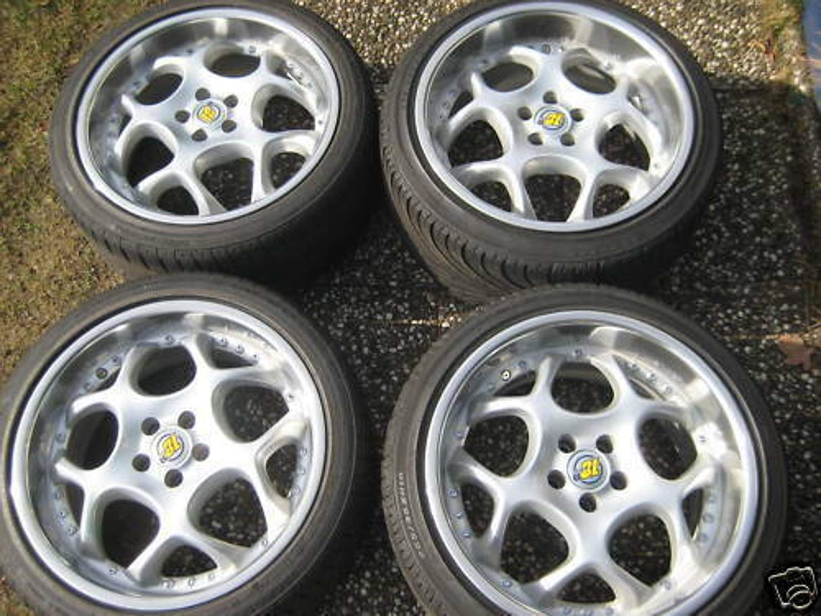 AEZ SIMAS-X 8,5Jx18 ET30 LK100/5 für AUDI, VW, SEAT : Biete