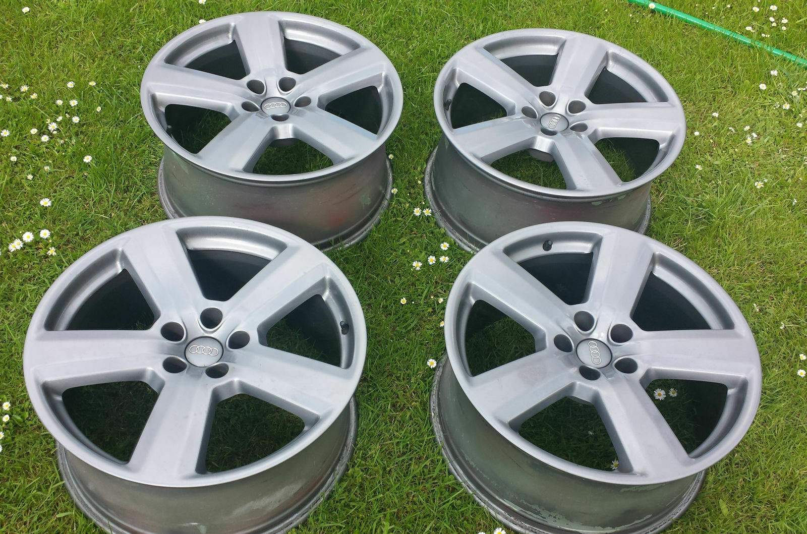 Audi RS6 4B C5 9Jx19 ET35 Original-Felgen TITANGRAU 4B3601025Q A6 S6 ...