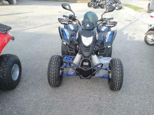 CPI Quad XS - 250 Black Edition (1 Monat alt) : Biete Motorrad