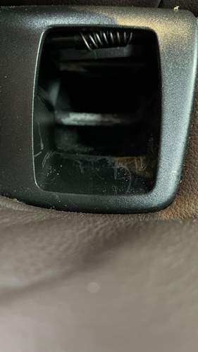 ISOFIX Deckel verrutscht - Startseite Forum Auto BMW X Reihe X3 E83 ...