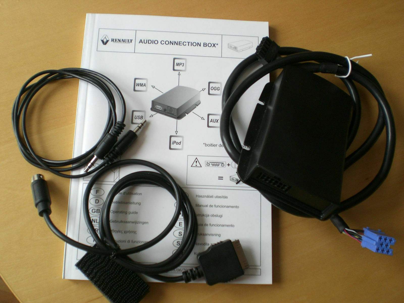 Original Renault Audio Connection Box USB MP3 iPod DVD : Biete Renault