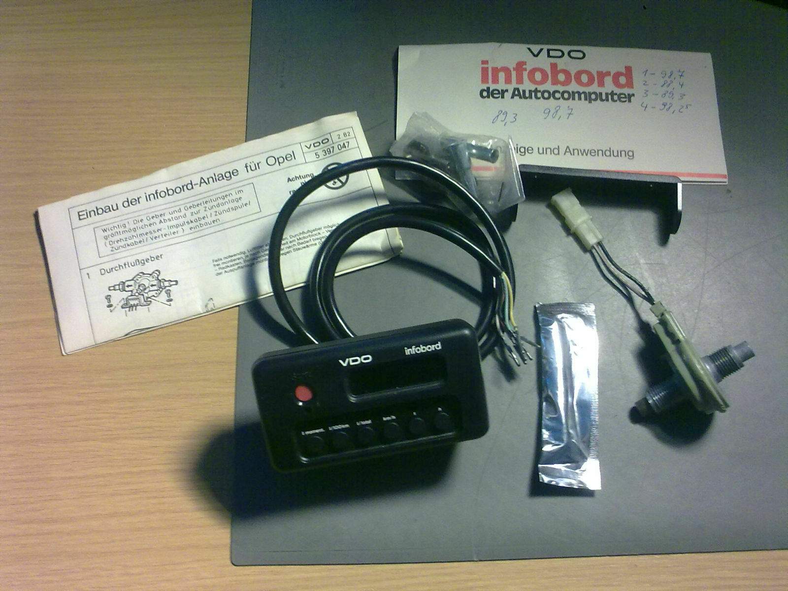 Original VDO Infoboard für alte Opel (Manta, Ascona, Senator, etc ...