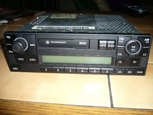 VW Beta 5 Autoradio : Biete Car Audio