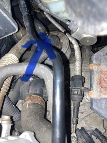VW Touran FSI 1.6 2003 1T Getriebeölkühlerschlauch leckt - Startsei ...